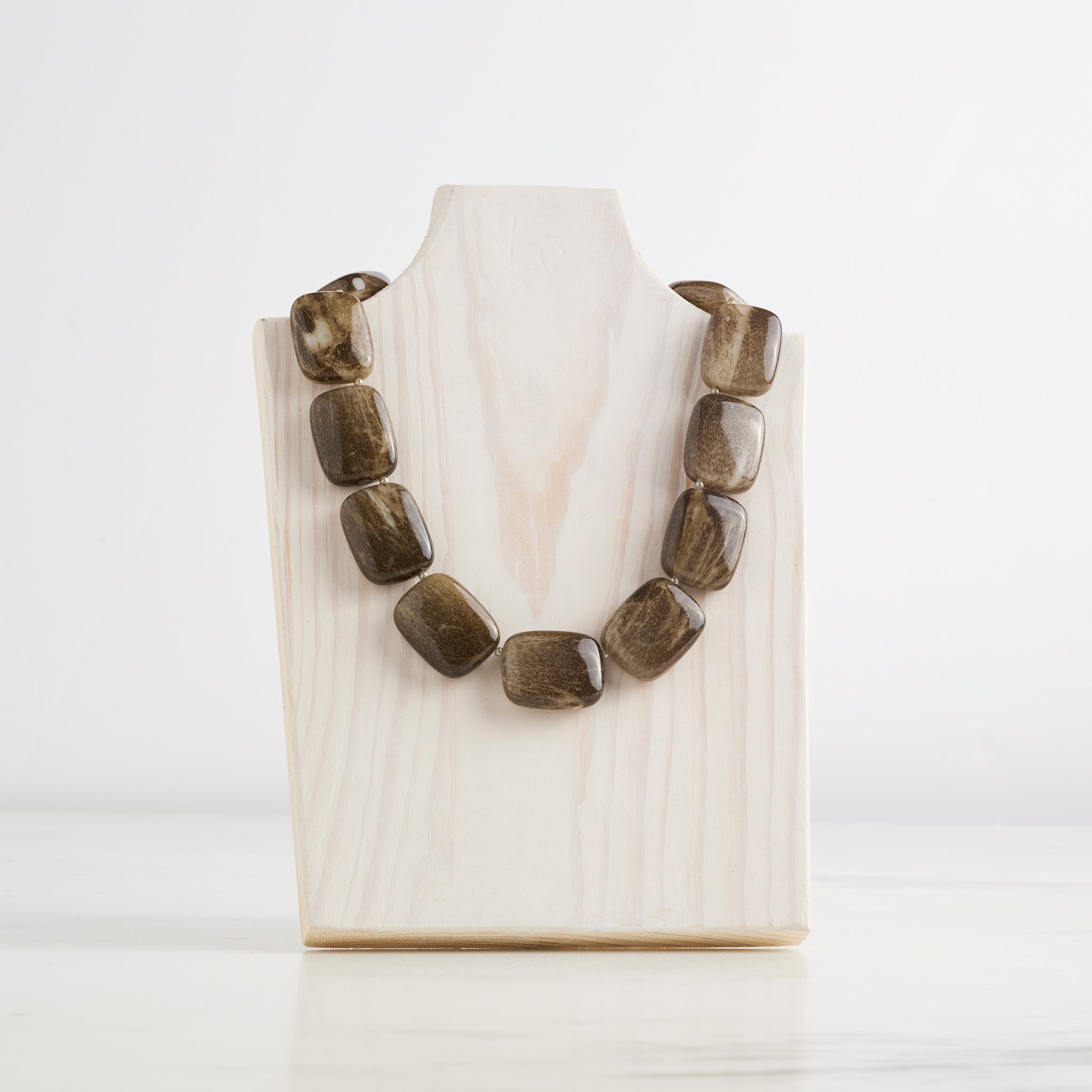 Chicklet Necklace Collection– Hot Girls Pearls